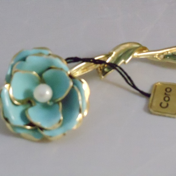 Coro | Jewelry | Coro Blue Flower Brooch Nwt | Poshmark